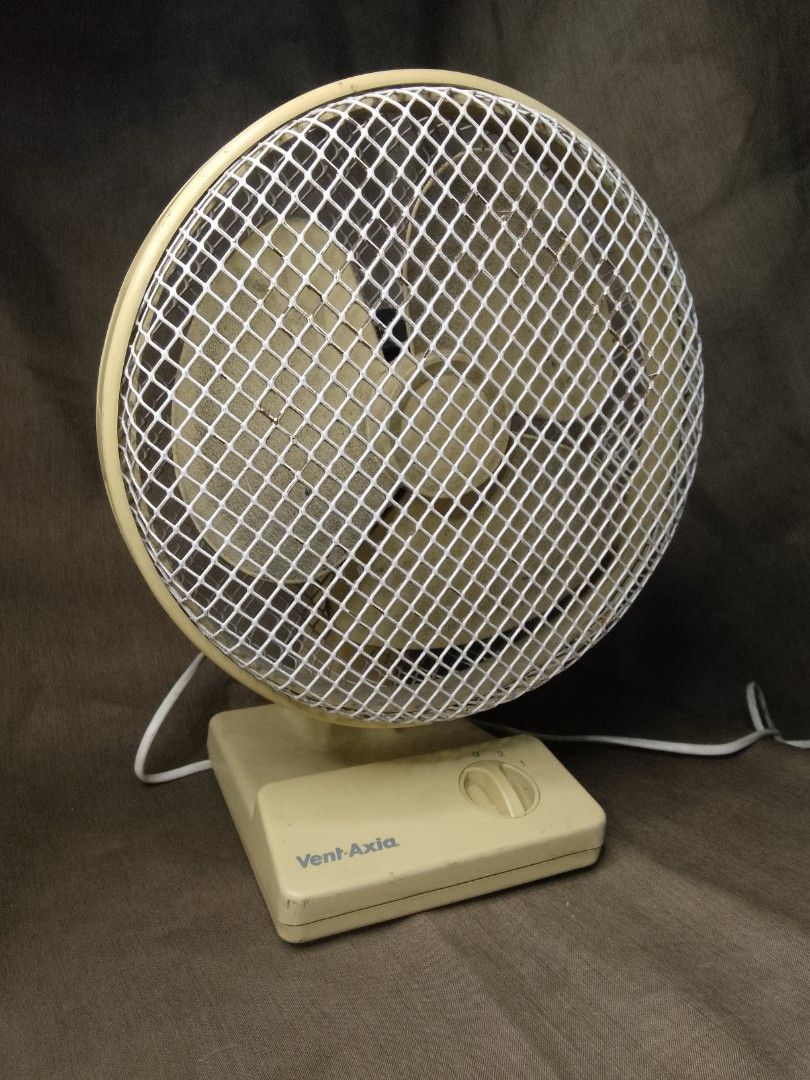 Vintage Vent Axia Mini Desk Fan 1980 Italy, Hobbies & Toys, Memorabilia ...