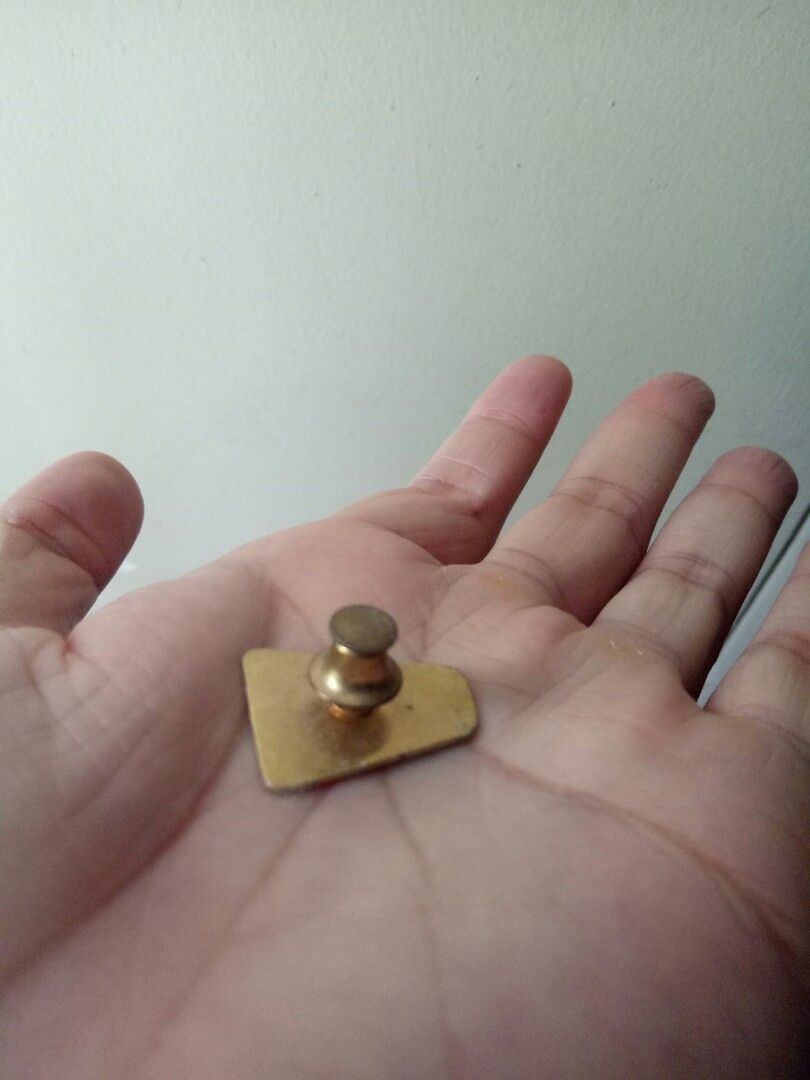 vintage/commemorative - SQ first to fly A380 postcards and pin, Hobbies ...