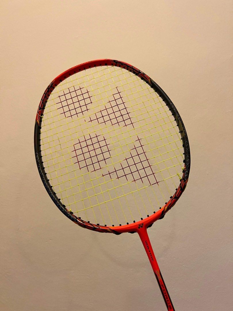 Yonex Z force 2 Lindan red , Sports Equipment, Sports & Games, Racket ...