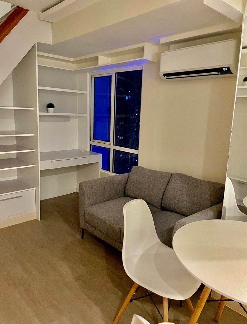 2BEDROOMS LOFT BGC FORT VICTORIA RUSH SALE!!!, Property, For Sale ...