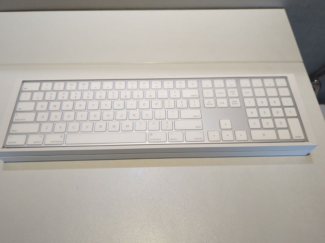 Almost New Apple Keyboard, Computers & Tech, Parts & Accessories ...