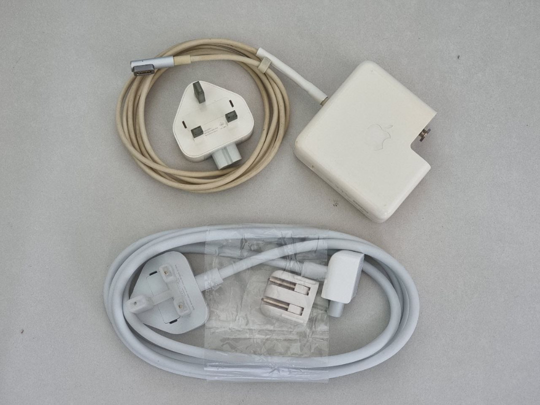 Apple 60W MagSafe Power Adapter (Genuine), Computers & Tech, Parts ...