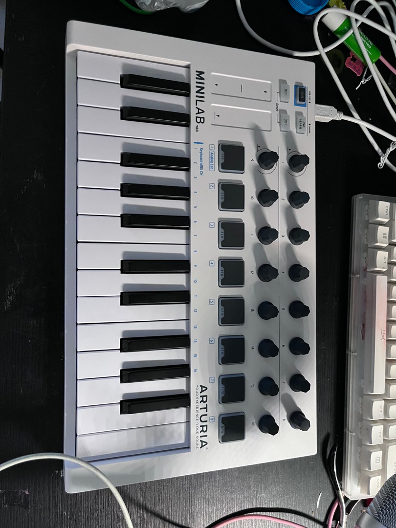 Arturia Minilab mk2 midi keyboard, Hobbies & Toys, Music & Media, Musical Instruments on Carousell