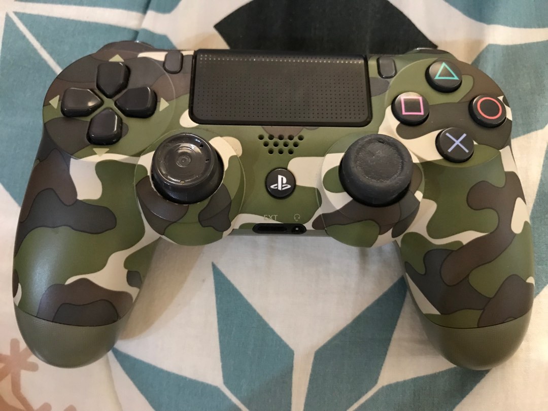 Authentic PS4 wireless controller Camouflage, Video Gaming, Gaming Accessories, Controllers on ...
