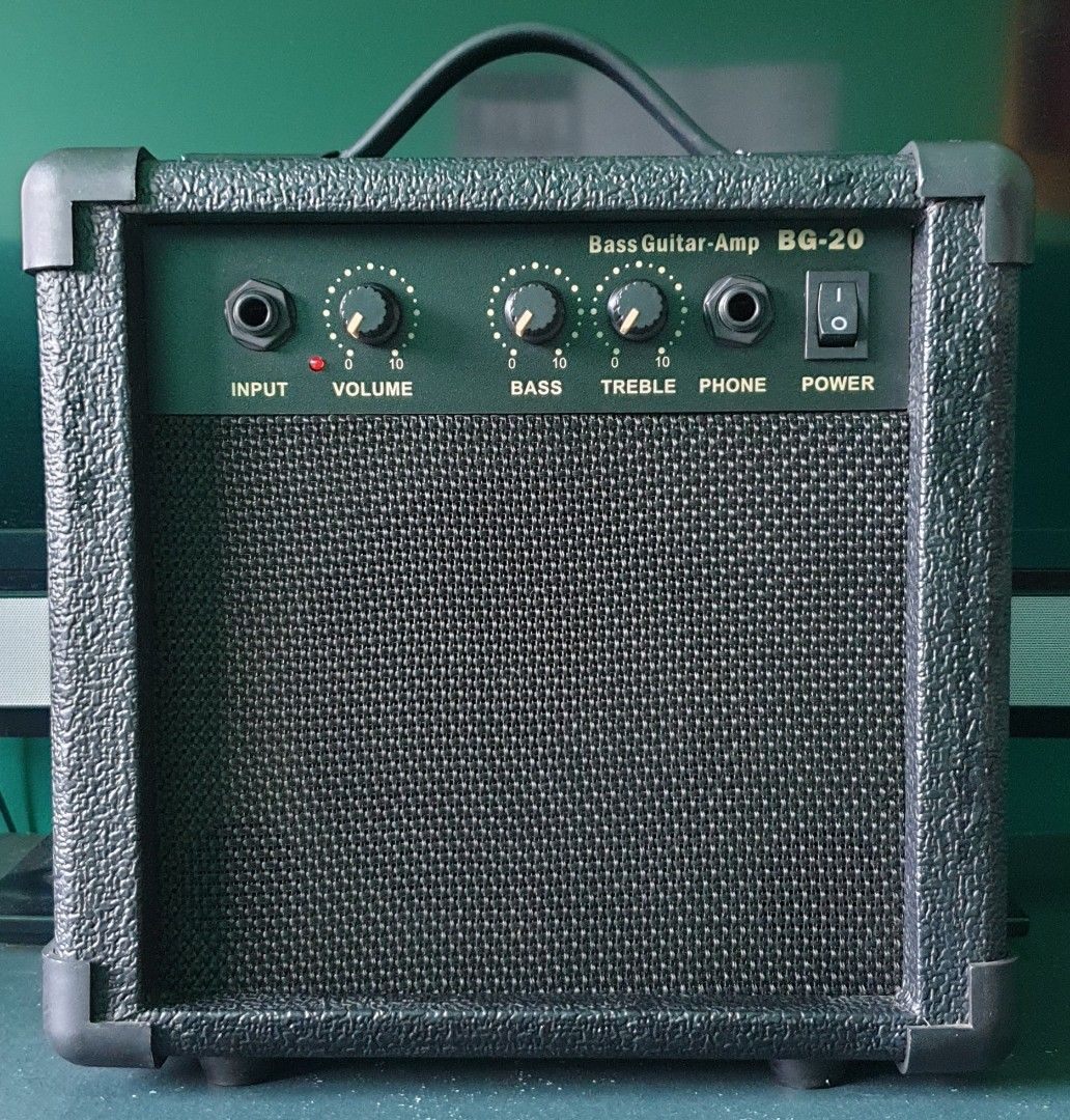 Bass Guitar Amplifier, Audio, Soundbars, Speakers & Amplifiers on Carousell