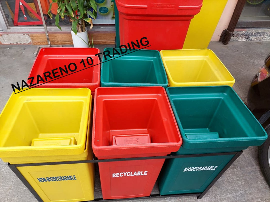 BASURAHAN HOODED BIN, Furniture & Home Living, Cleaning & Homecare ...