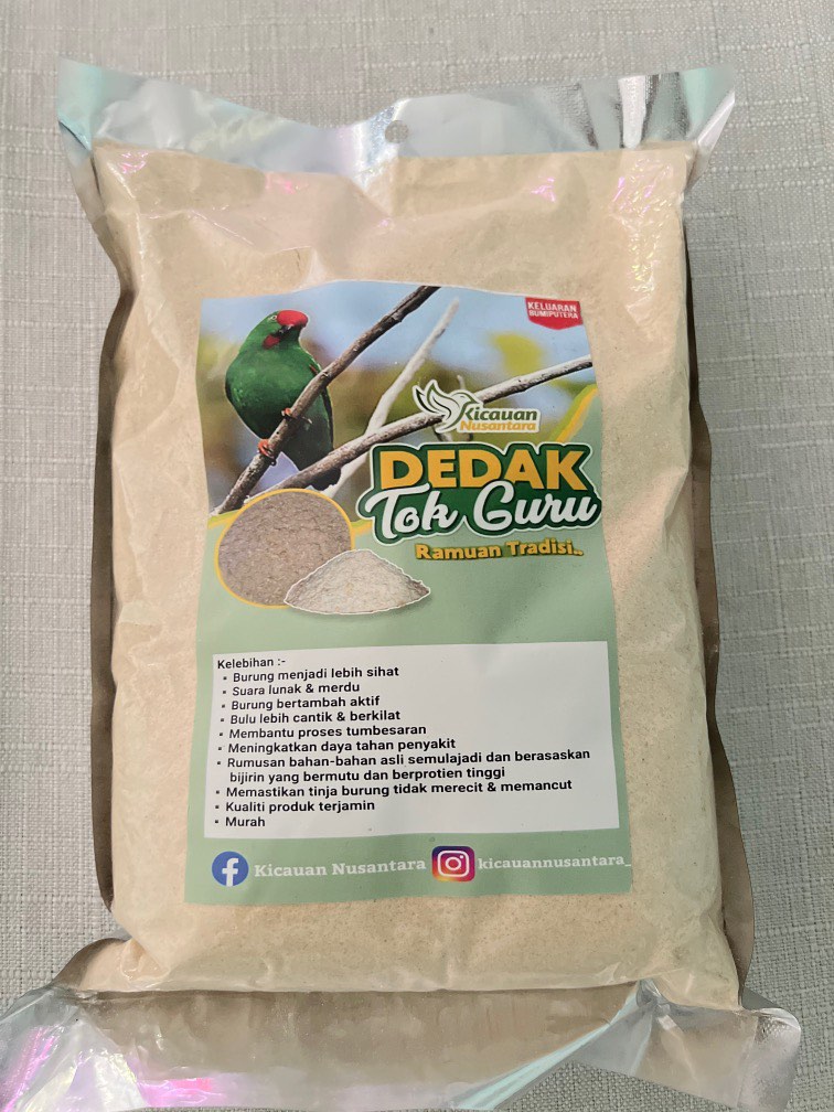 Bird / Parrot / Blue Crown / Serindit, Pet Supplies, Pet Food on Carousell