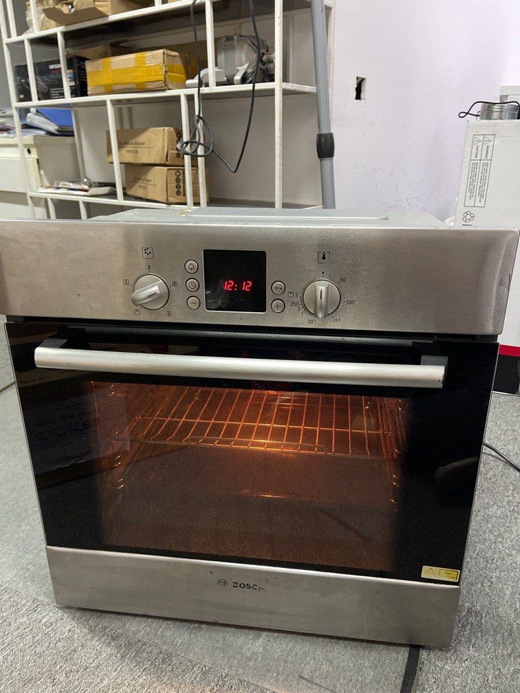 Bosch built in oven, TV & Home Appliances, Kitchen Appliances, Ovens ...