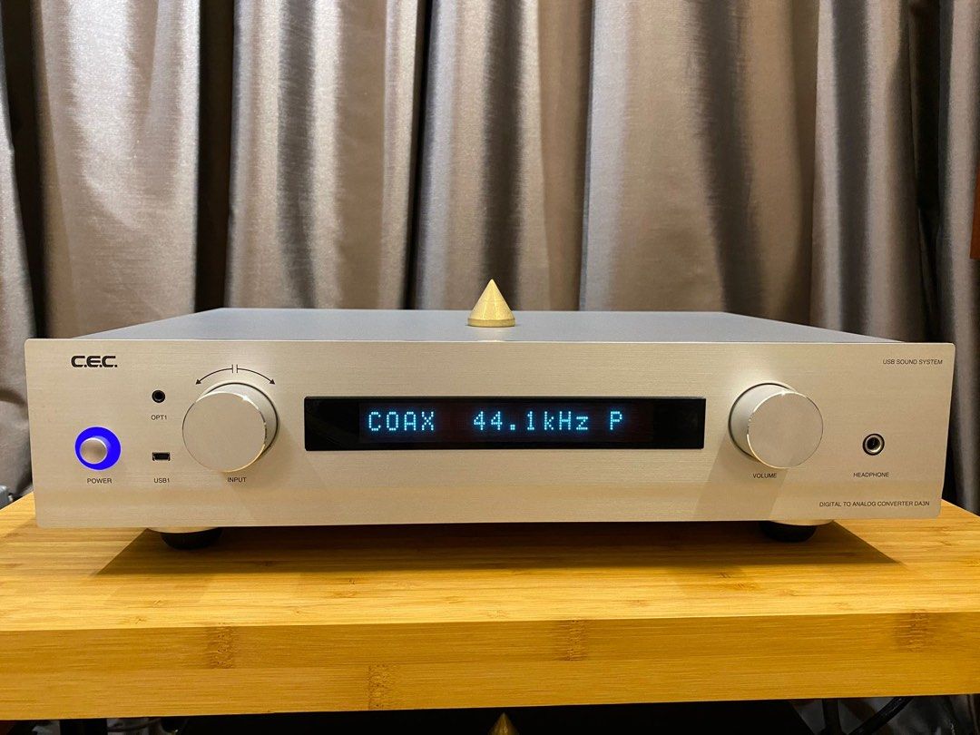 CEC DAC DA3N with preamp, Audio, Other Audio Equipment on Carousell