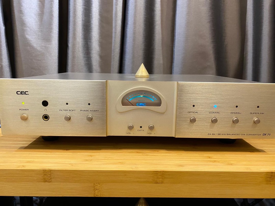 CEC DAC DX 71 with preamp, Audio, Other Audio Equipment on Carousell