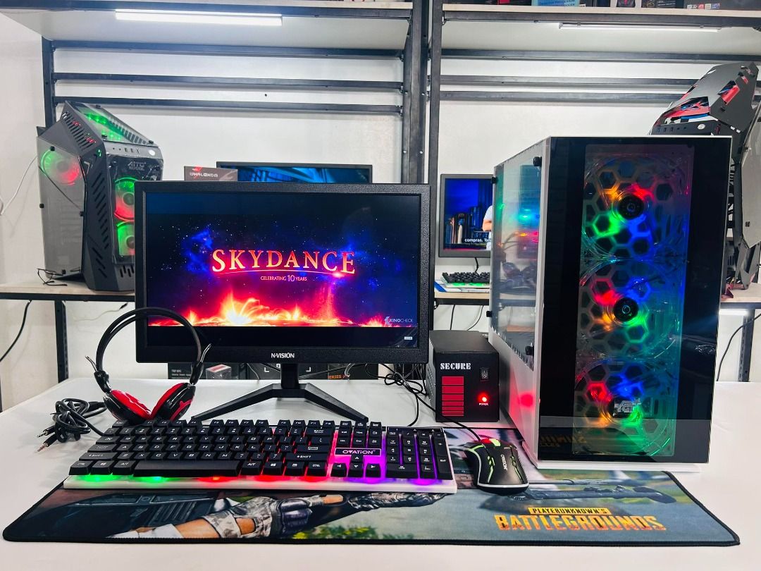 COMPUTER DESKTOP YGT CASE B706 WHITE / BLACK 4 FANS INCLUDED ADD ONLY ...