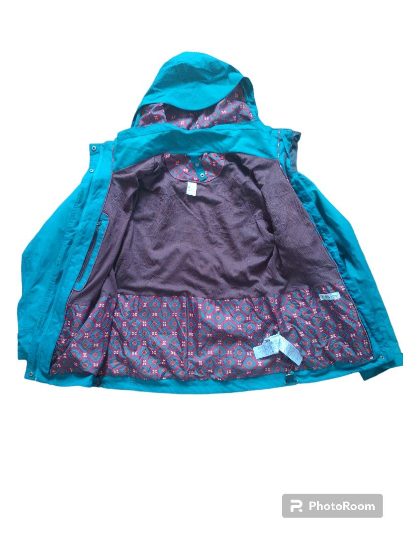 Decathlon Quechua, Women's Fashion, Coats, Jackets and Outerwear on Carousell