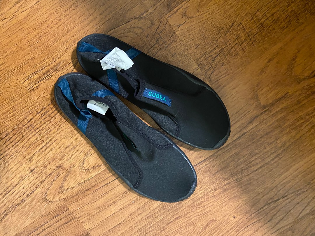 Decathlon Water Shoes EU 42/43, Sports Equipment, Other Sports ...