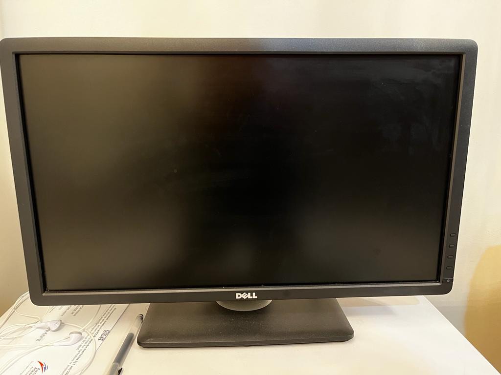 Dell Monitor, Computers & Tech, Parts & Accessories, Monitor Screens on ...