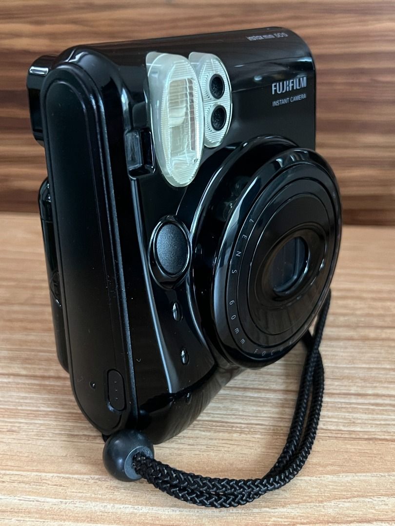 Fujifilm Instax Mini 50s Piano Black, Photography, Cameras on Carousell
