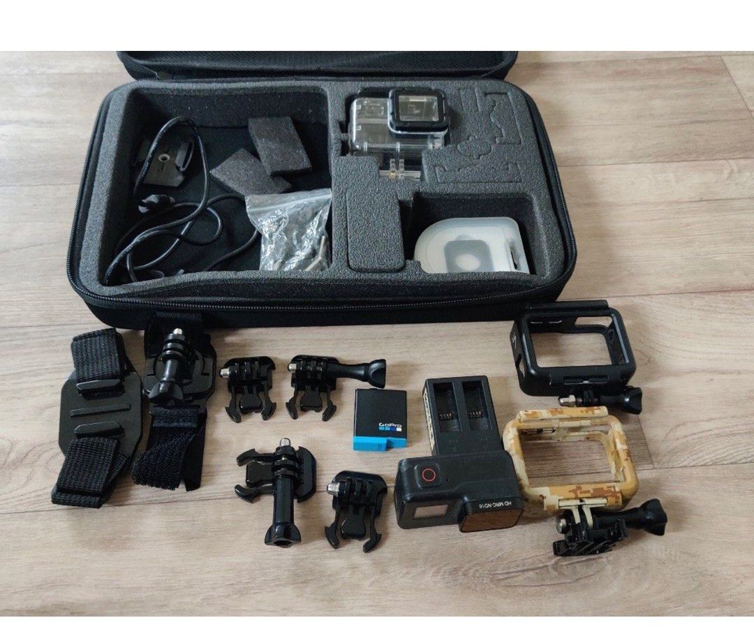 Go pro hero 7 black, Photography, Video Cameras on Carousell