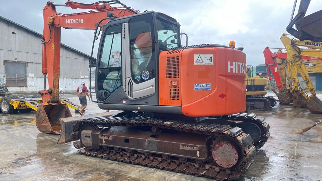 Hitachi ZX135 with Dozer on Carousell