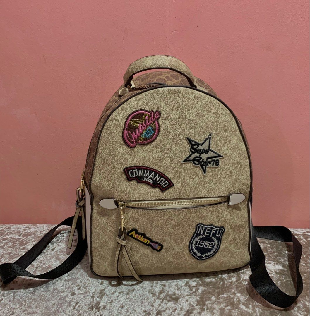 HOWRU Aesthetic Backpack, Women's Fashion, Bags & Wallets, Backpacks on ...