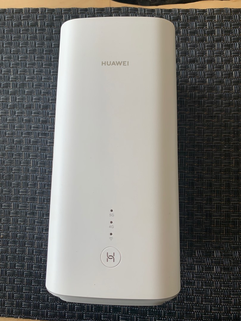 HUAWEI 5G Router, 家庭電器, 其他家庭電器 - Carousell