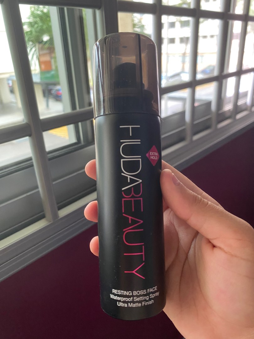 Huda Beauty Setting Spray, Beauty & Personal Care, Face, Makeup on ...