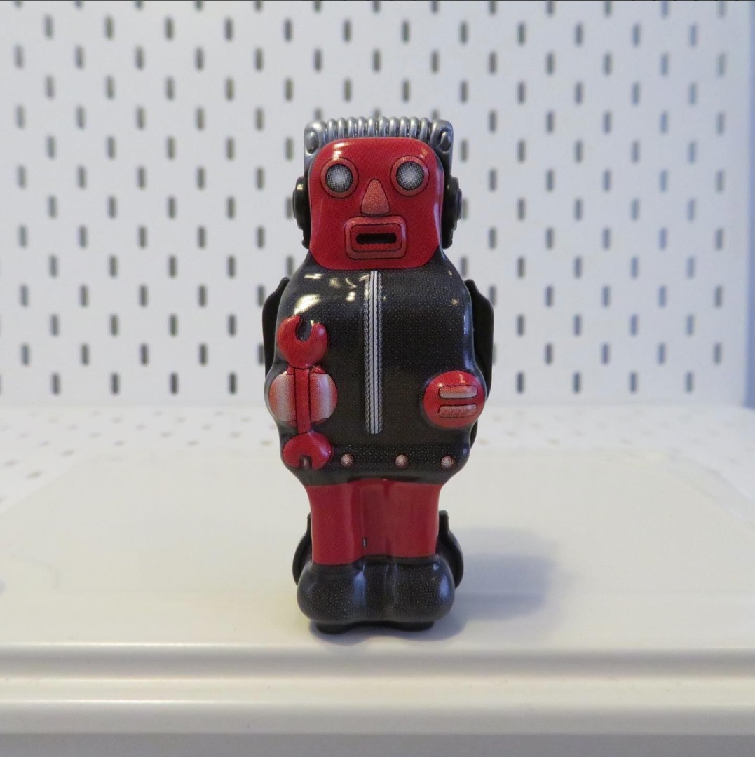 Japanese 日本 mini tin toy robot, Babies & Kids, Infant Playtime on Carousell