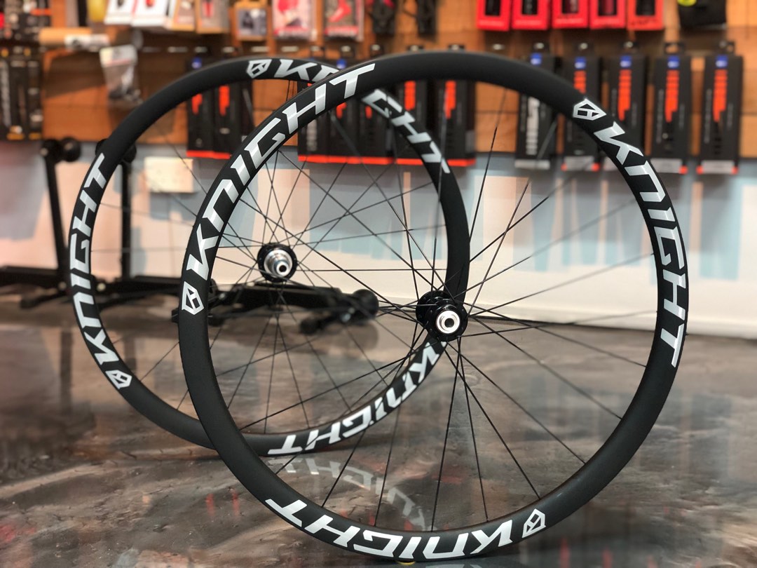 Knight Composites USA 35mm disc tubeless ready wheelset white ...