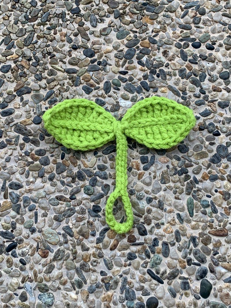 Leaf sprout crochet, Hobbies & Toys, Stationary & Craft, Handmade Craft ...