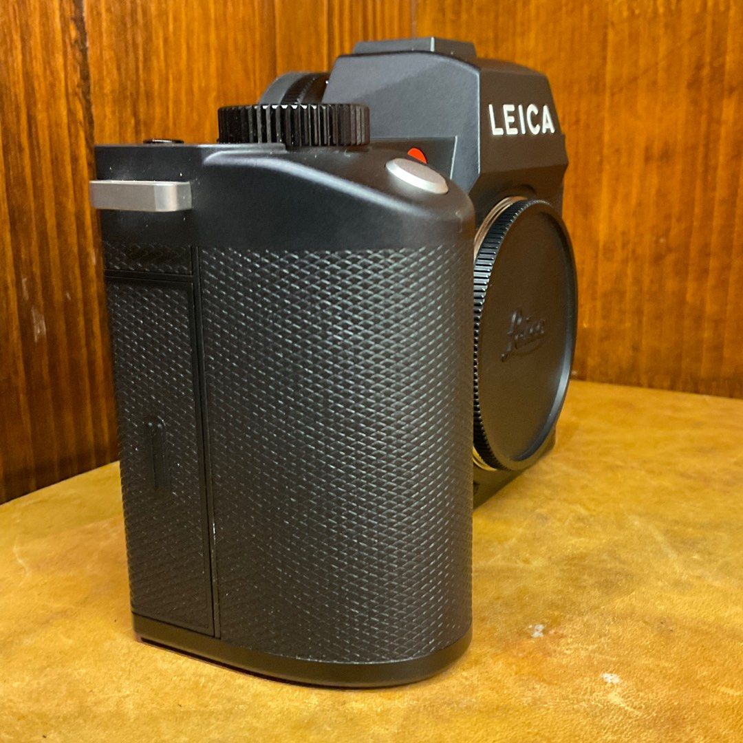 Leica SL2 (5580329-C) With Box, Photography, Cameras on Carousell