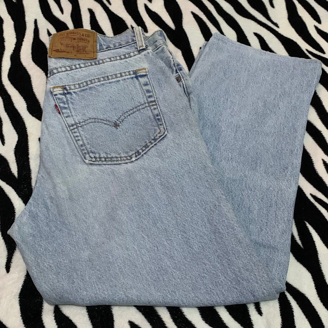 Levis pants, Women's Fashion, Bottoms, Jeans on Carousell