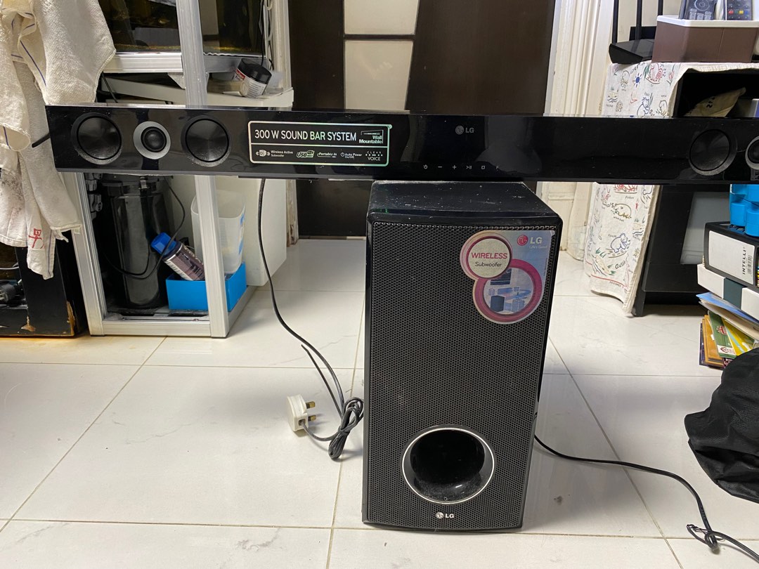 LG 300W sound bar system with woofer, 音響器材, Soundbar、揚聲器、藍牙喇叭、耳擴 ...
