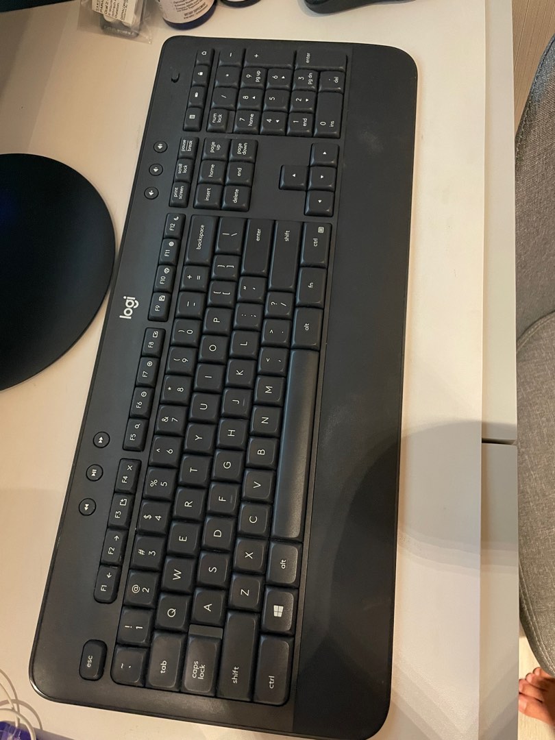 Logitech MK545 Advanced Wireless Keyboard and Mouse Combo,Black ...