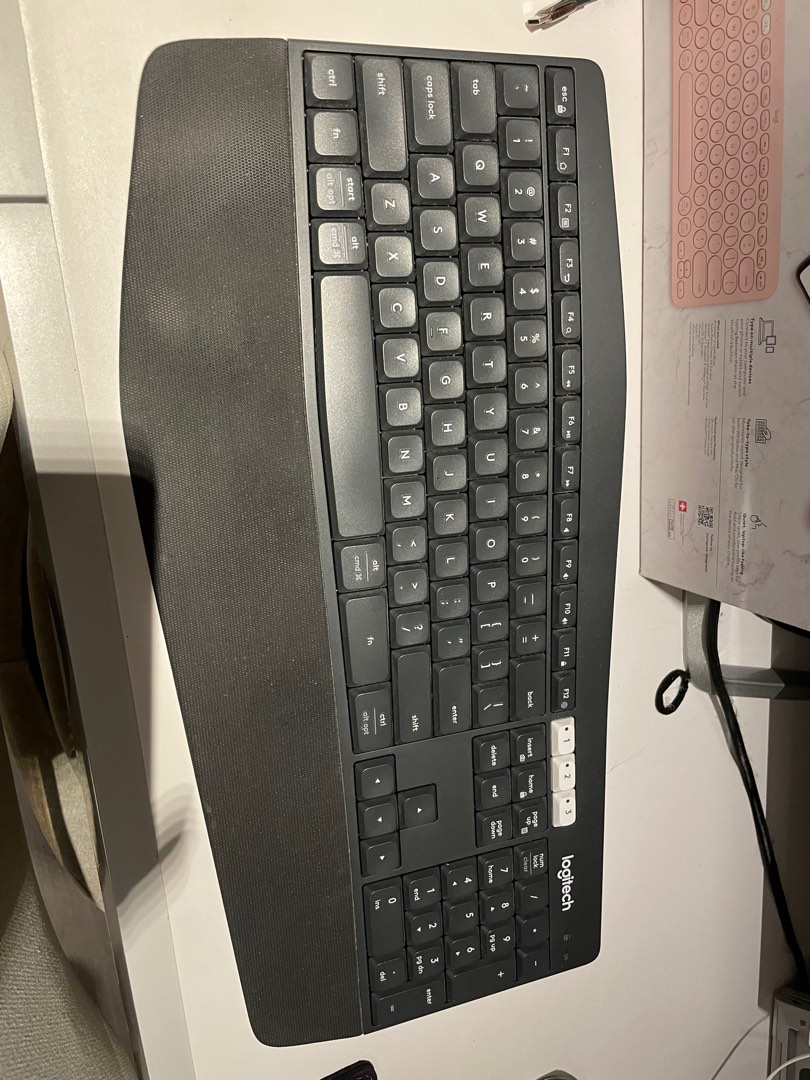 Logitech Mk850 Wireless Keyboard And Mouse Combo Black Computers And Tech Parts And Accessories