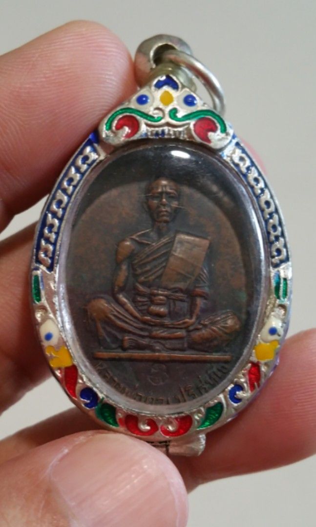 Lp koon 2519 wat barn lai 3rd batch kamakan rian amulet for rent ...