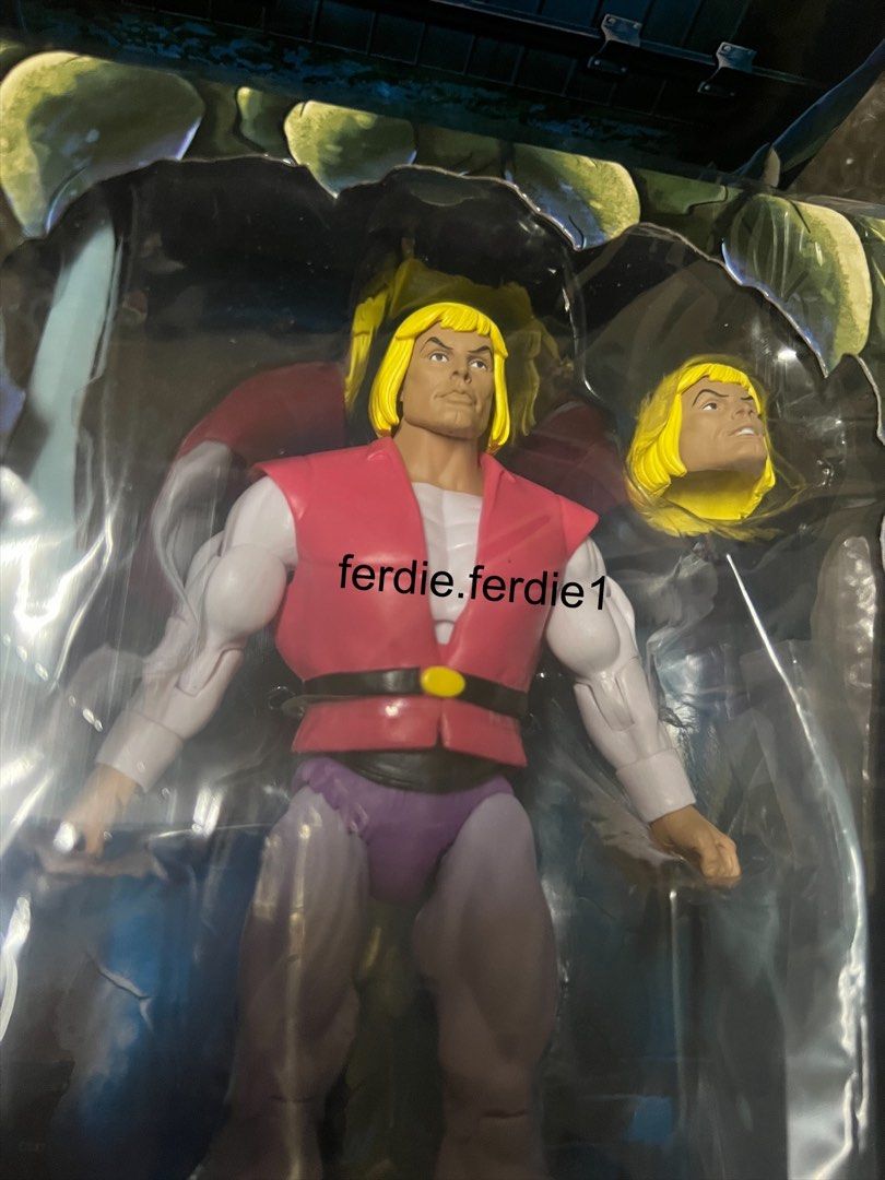 MOTUC / Masters of the Universe Classics Club Grayskull Prince Adam on ...