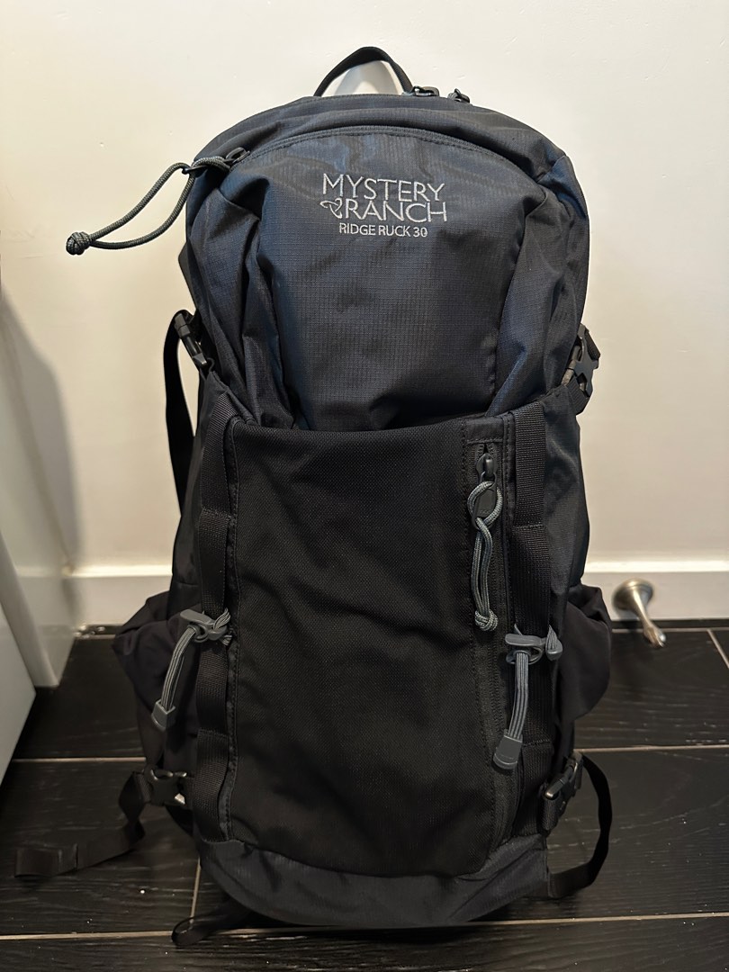 Mystery ranch ridge ruck 30, 男裝, 袋, 背包 - Carousell