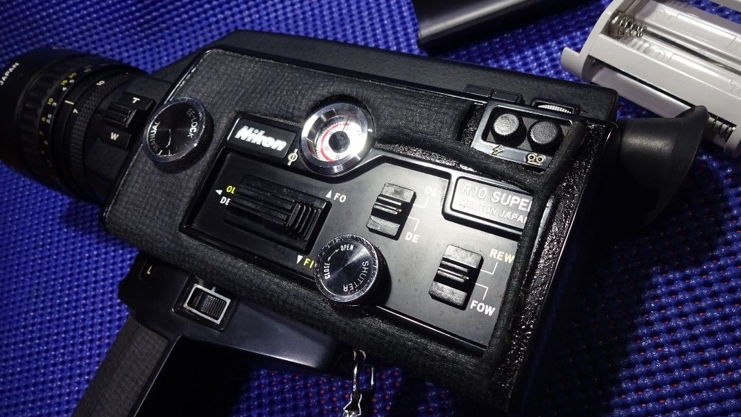 Nikon R10 Super Zoom 8mm movie camera silent super 8 cartridge ...