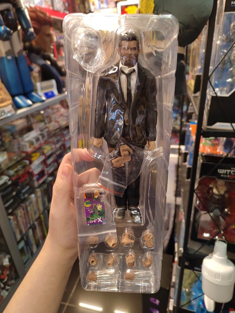 Nota Studio Logan, Hobbies & Toys, Toys & Games on Carousell