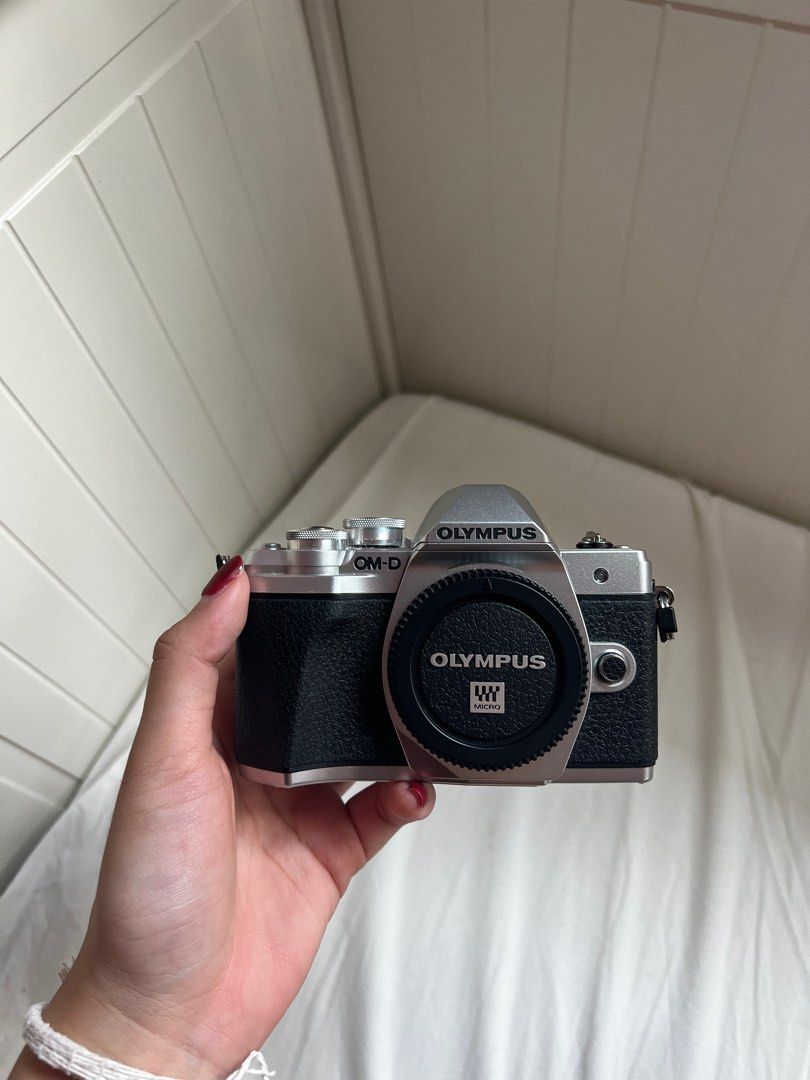 Olympus E-M10 Mark iii, Photography, Cameras on Carousell