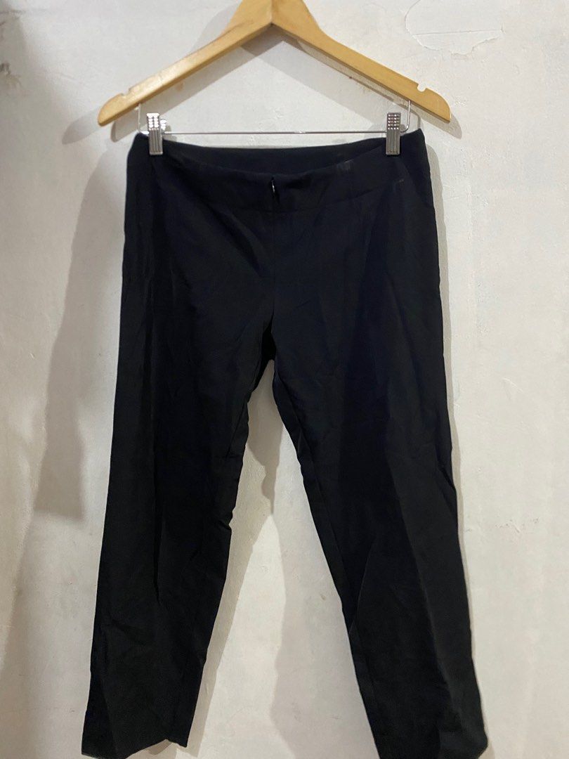 PLAIN BLACK SLACKS on Carousell