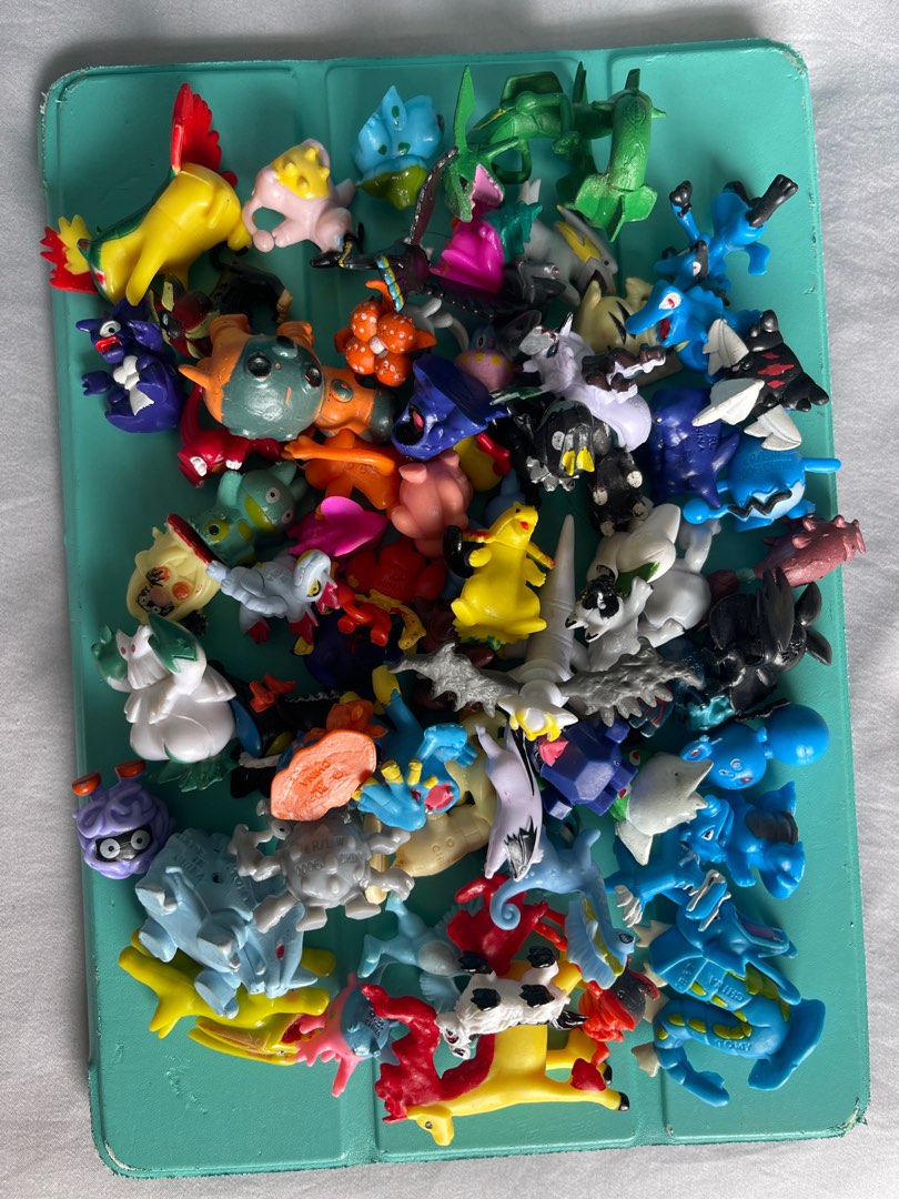 Pokemon Pikachu /Disney Mickey / Minions figurines cake toppers ...
