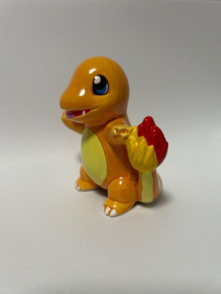 Pokémon Charmander Ceramic Piggy Bank (Pikachu), Hobbies & Toys ...