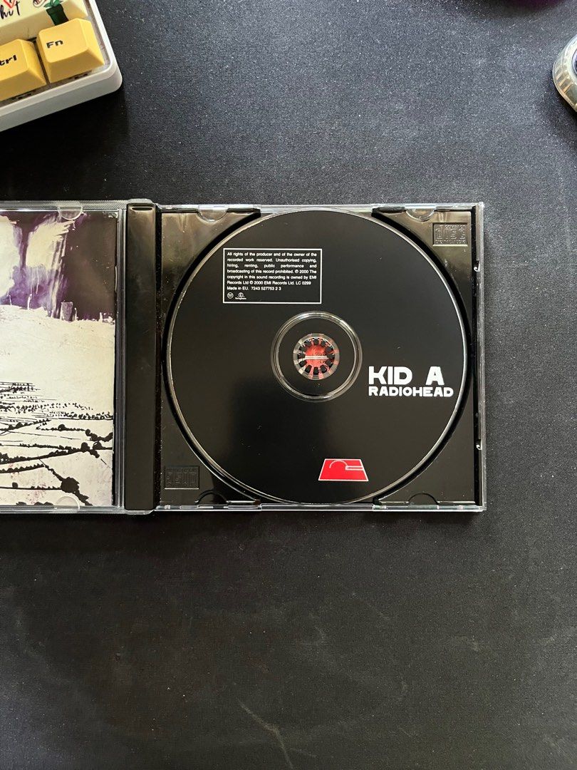 radiohead kid a CD, Musik & Media, CD, DVD & Lainnya di Carousell