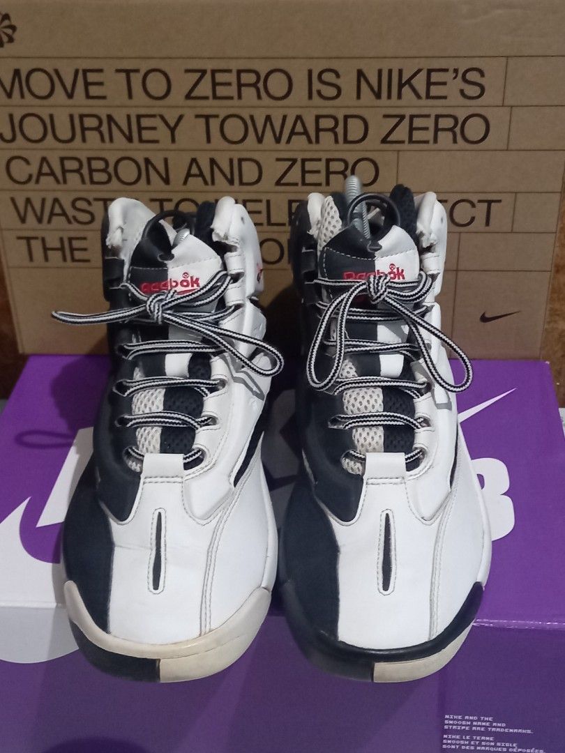 Reebok Van Blast Exel on Carousell