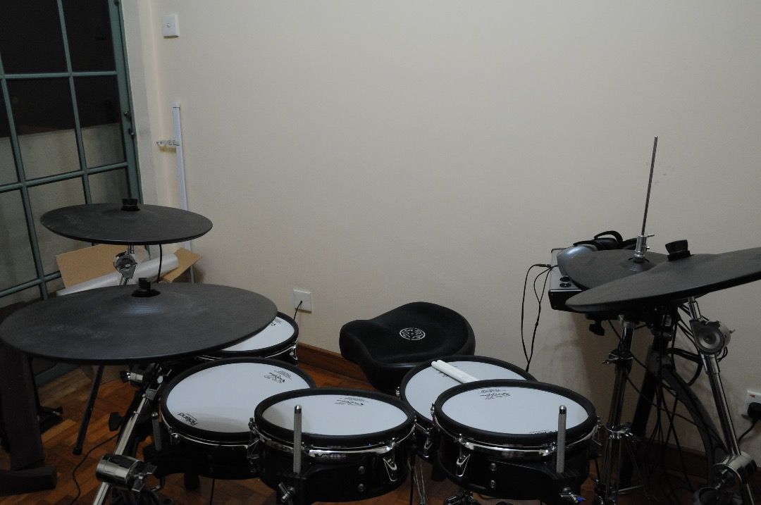Roland TD-20 Electronic Drumset Drum Kit, Hobbies & Toys, Music & Media ...