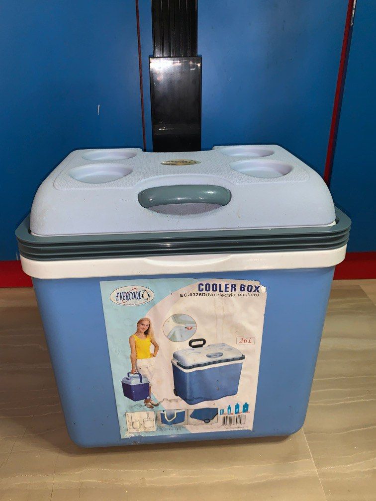 ROLLER COOLER BOX, TV & Home Appliances, Kitchen Appliances, Wine ...