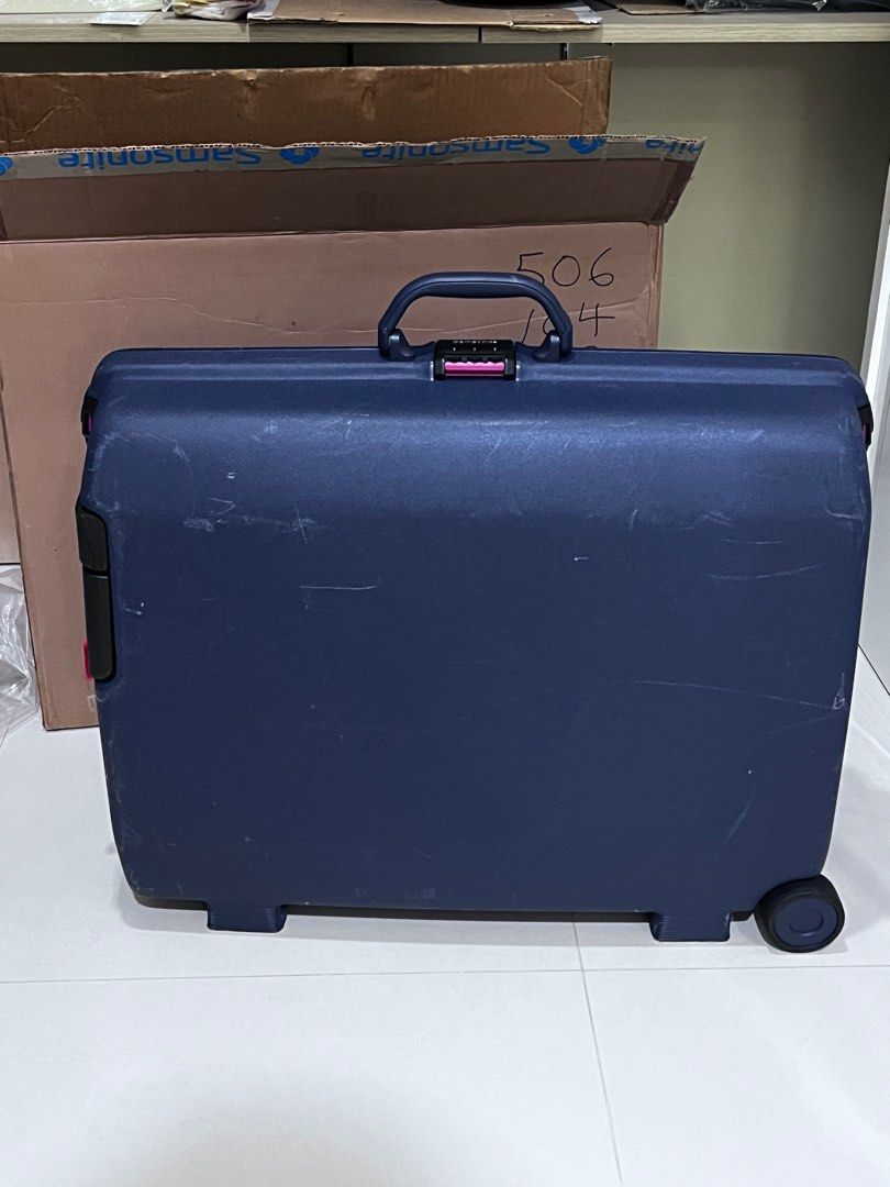 Samsonite Oyster Case Luggage, Hobbies & Toys, Travel, Luggage on Carousell