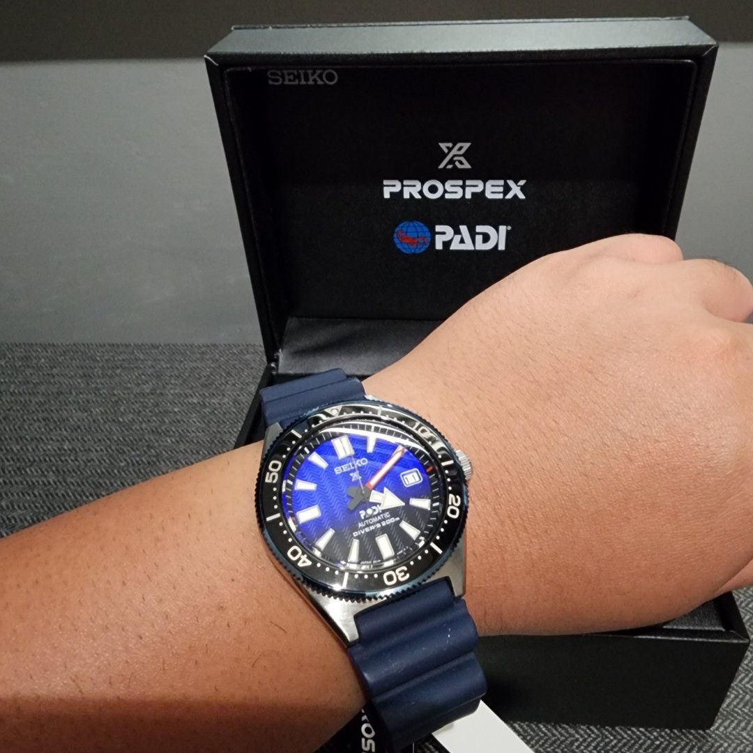 Seiko Prospex PADI Series Automatic Diver's Watch SPB071J1 with Blue ...