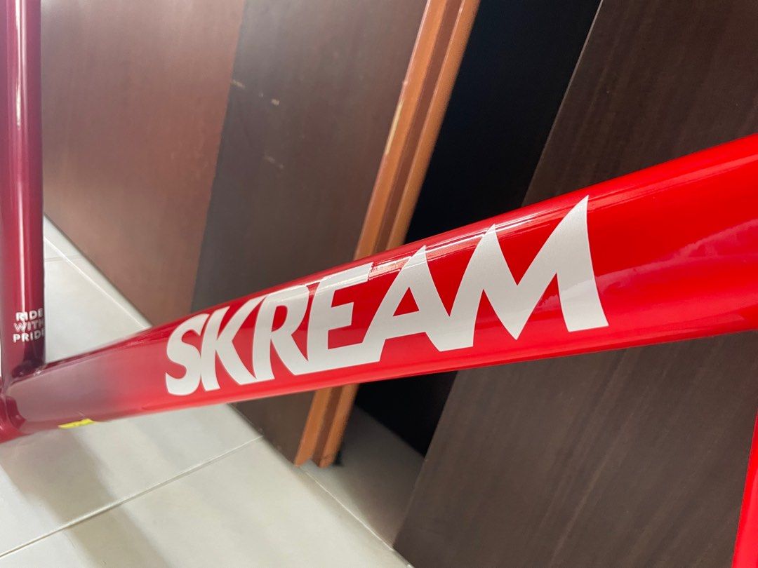 skream magnum 2022 frameset, Sports Equipment, Bicycles & Parts, Bicycles on Carousell