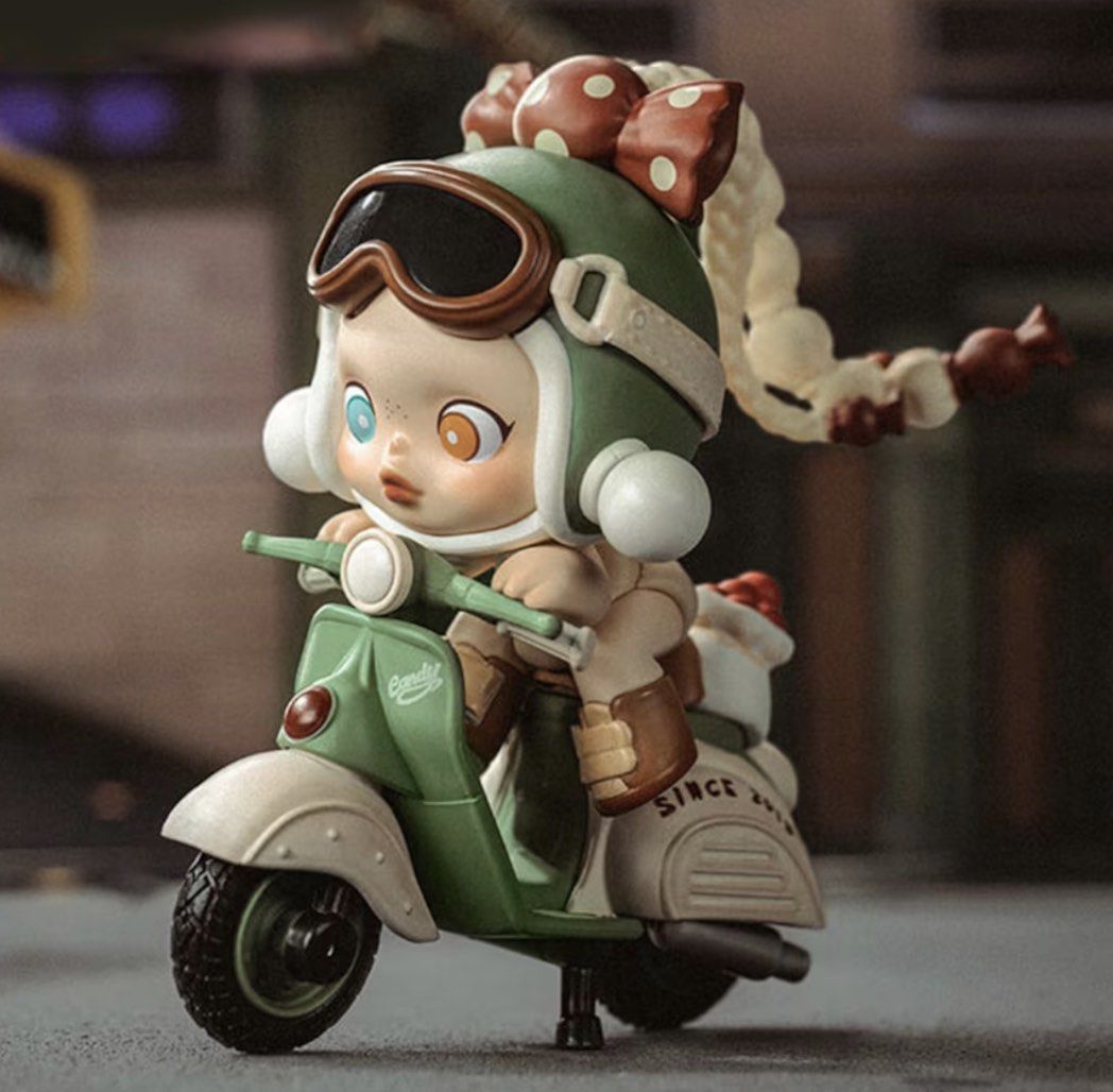 SKULLPANDA WEDNESDAY ADDAMS FAMILY, LAID BACK FULL OF SWEETNESS AND ...