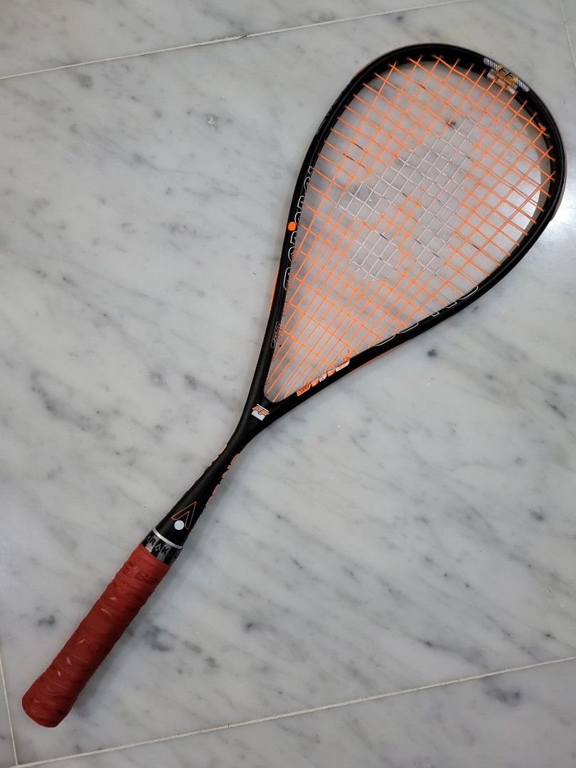 SN-90 FF Cabon fibre ultra ultralight Karakal squash racket, Sports ...